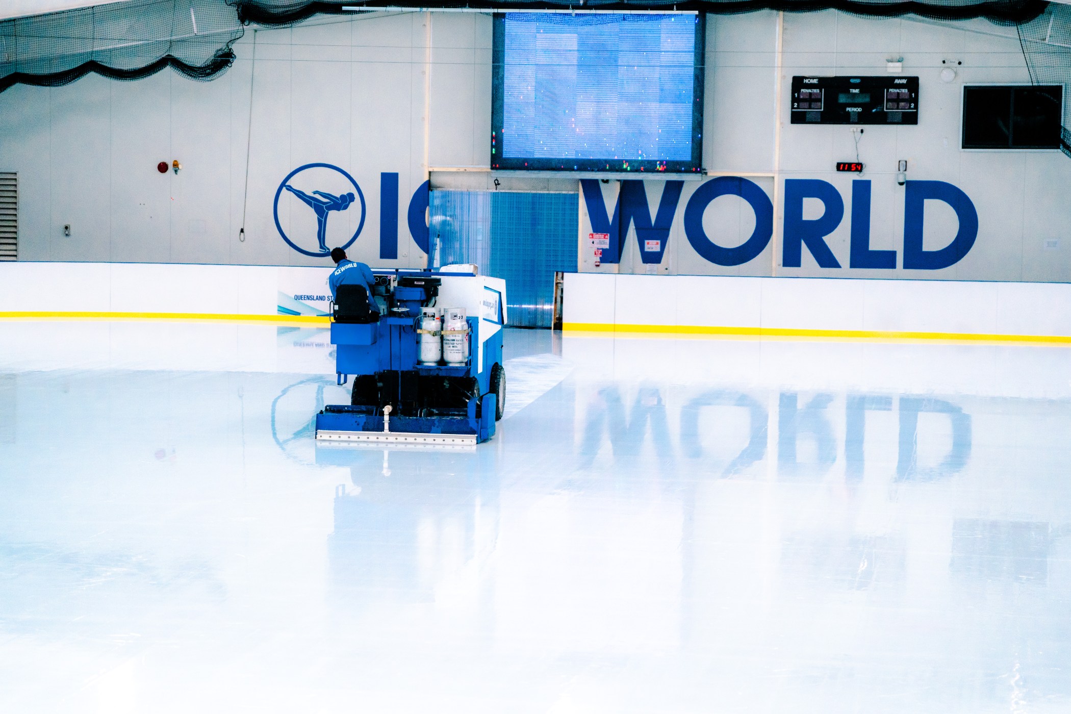 Skate in Brisbane, QLD | Iceworld Olympic Ice Rinks